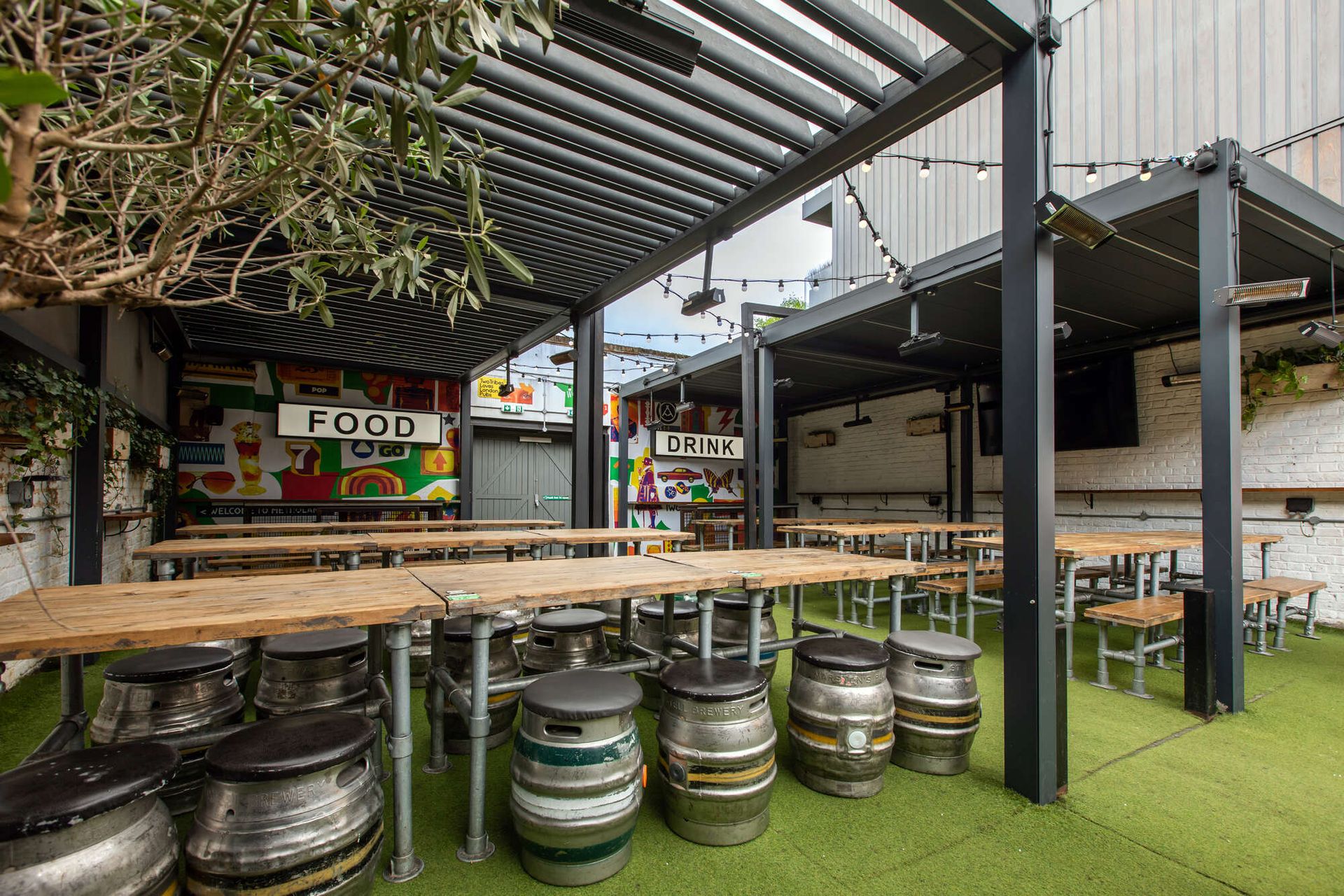 The Woolpack | The best pub in Bermondsey with an epic pub garden