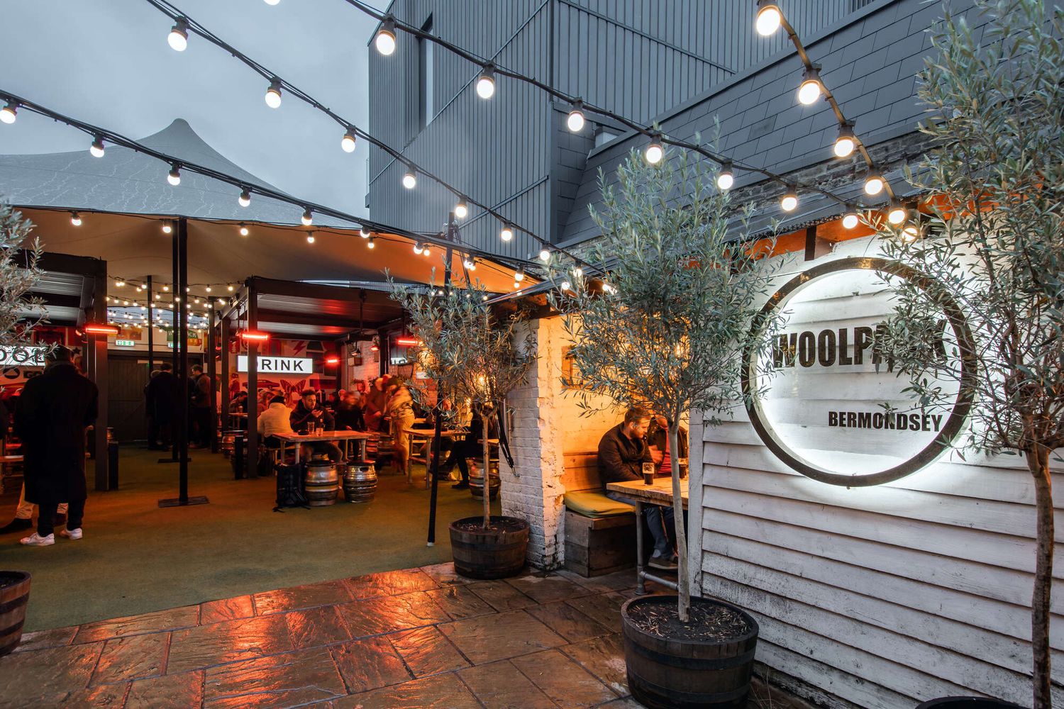 The Woolpack | The best pub in Bermondsey with an epic pub garden